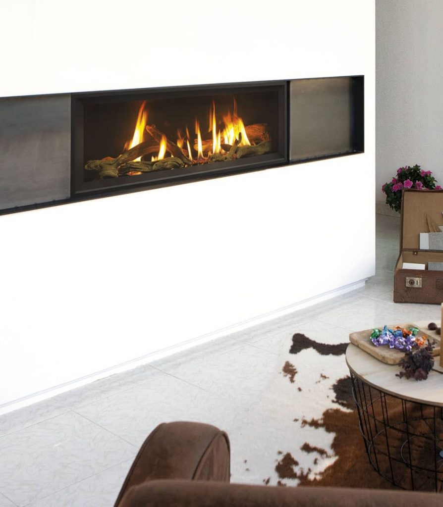 Caminetto rustico con panca Vischio Caminetti Carfagna | Fuoco & Design