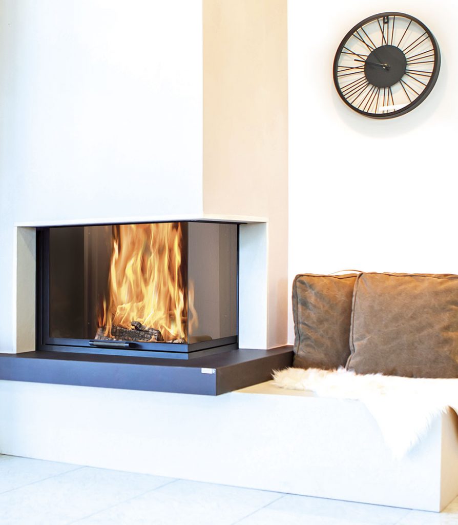 Caminetto rustico con panca Vischio Caminetti Carfagna | Fuoco & Design